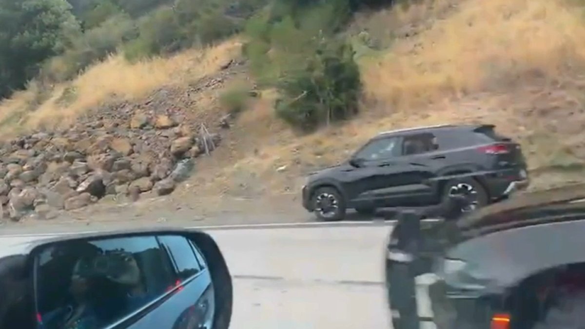 Oakland police investigating possible I-580 freeway shooting – NBC Bay Area