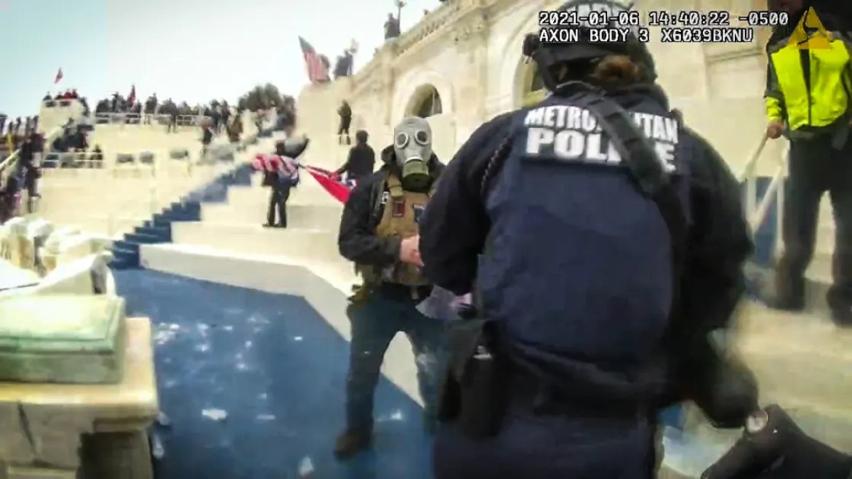 ‘Gas Hat’ Jan. 6 rioter who first breached Capitol tunnel entrance ...