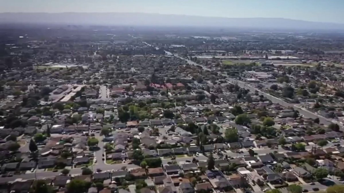 Homeowners concerned amid California’s home insurance crisis – NBC Bay Area