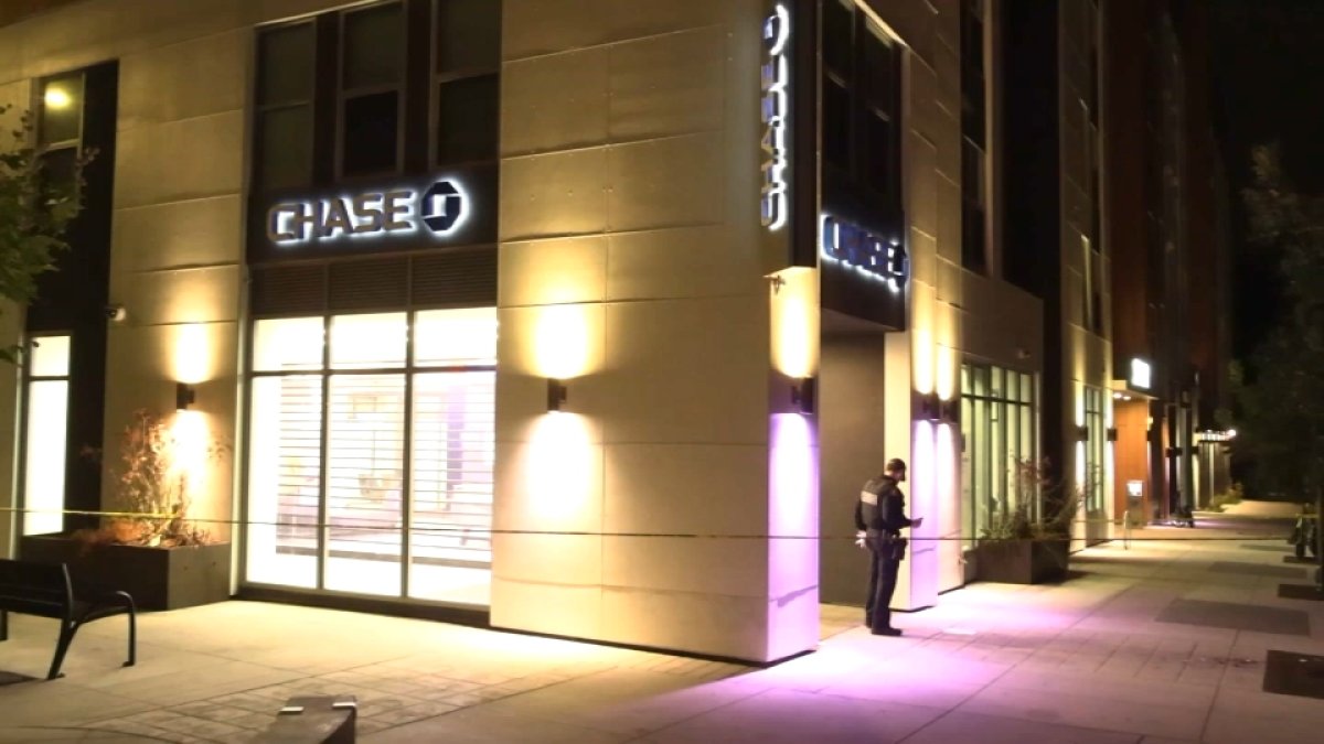Man stabbed multiple times in front of Chase Bank in Berkeley – NBC Bay ...