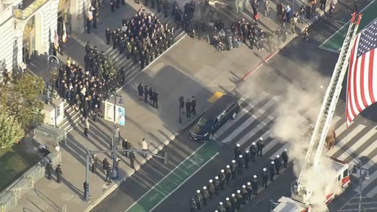 Watch: A procession takes Sen. Dianne Feinstein to San Francisco City ...