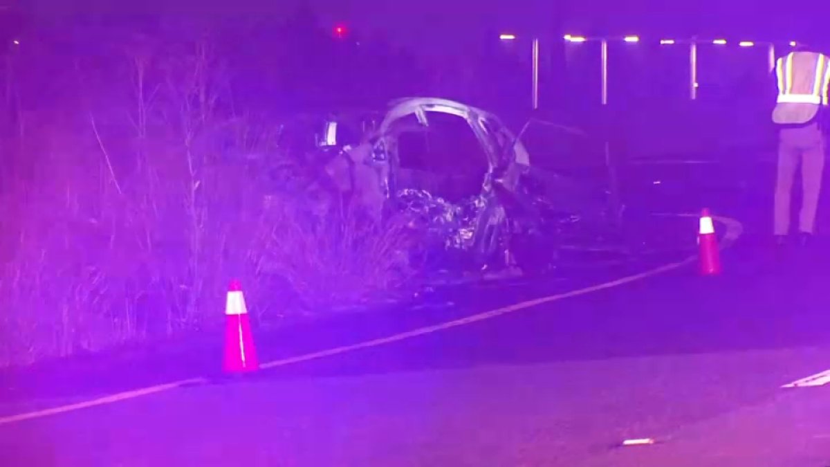 1 dead in fiery crash along Highway 85 in Mountain View – NBC Bay Area