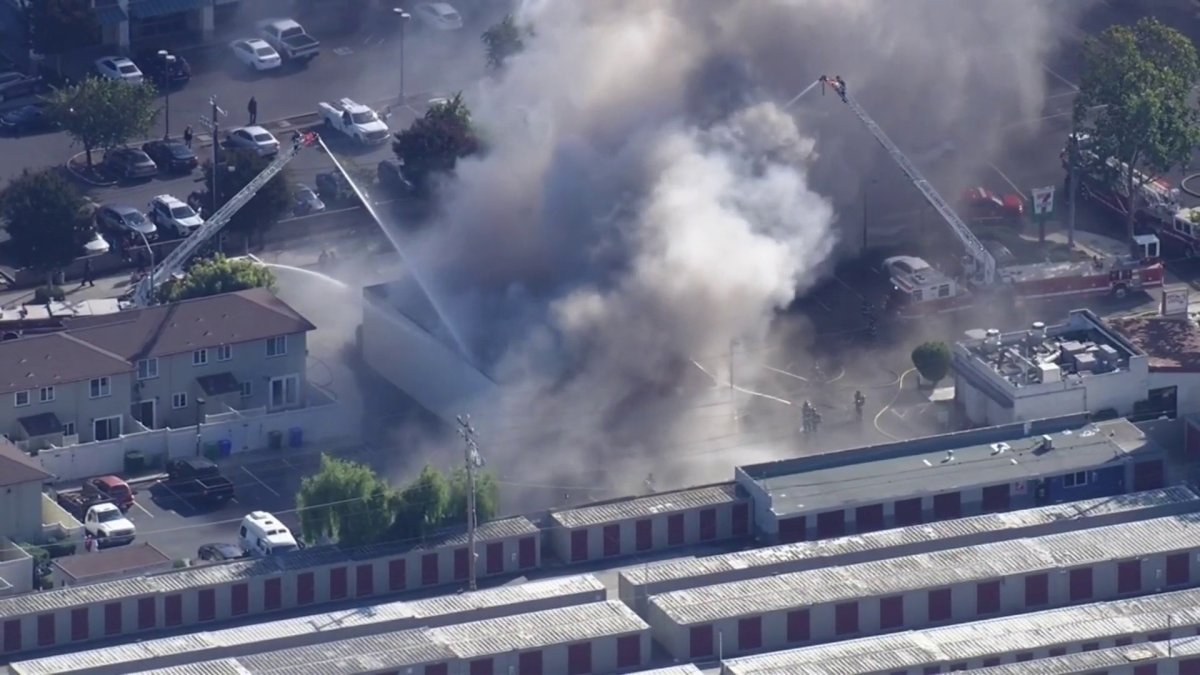 Watch: Firefighters battle structure fire in San Leandro – NBC Bay Area