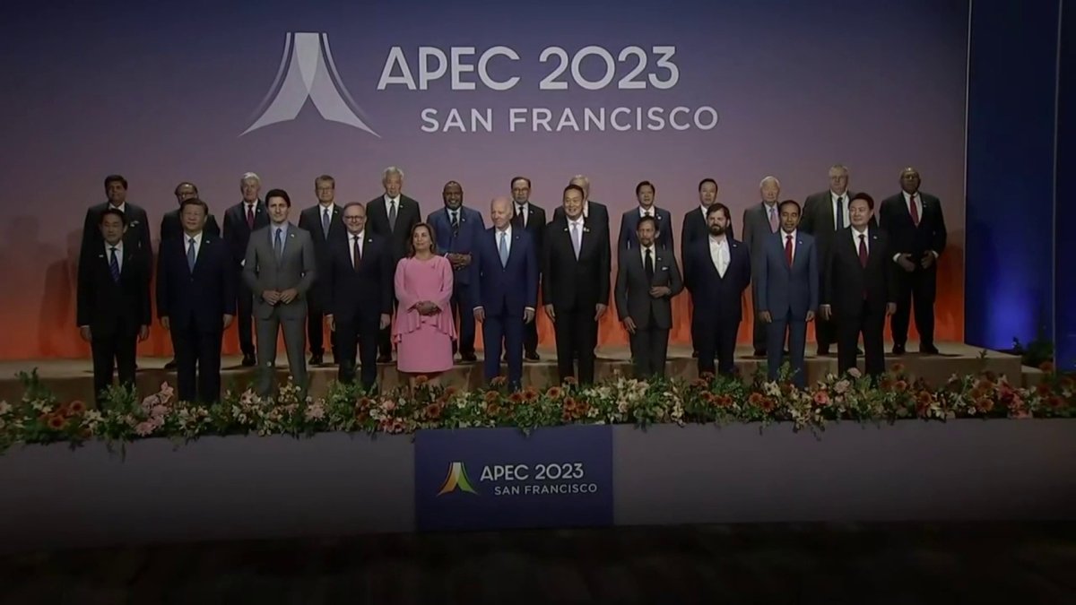 Watch: World leaders gather for annual APEC family photo in San ...
