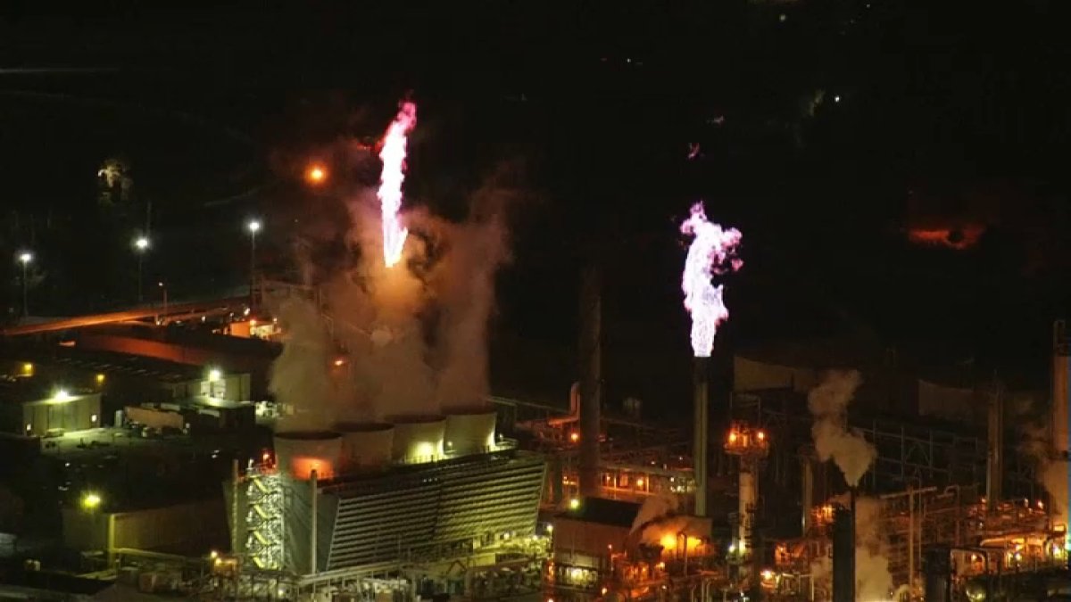 Martinez refinery flaring – NBC Bay Area