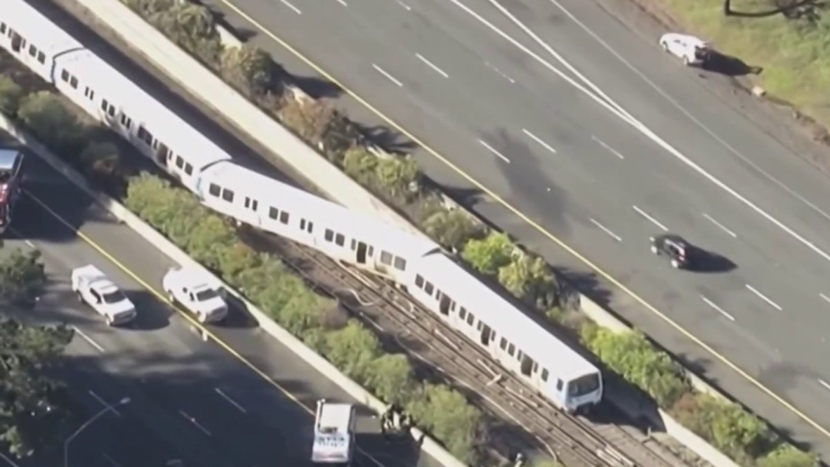 BART train derails between Orinda and Lafayette stations – NBC Bay Area