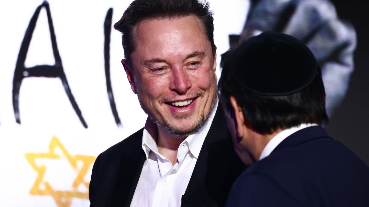 Musk cannot keep Tesla pay package worth more than $55 billion – NBC ...