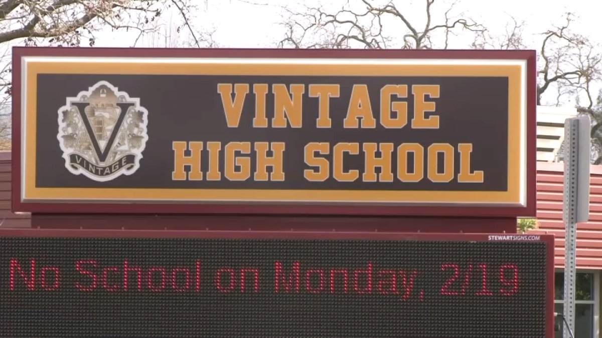 Dozens of students fall ill at Napa’s Vintage High School – NBC Bay Area