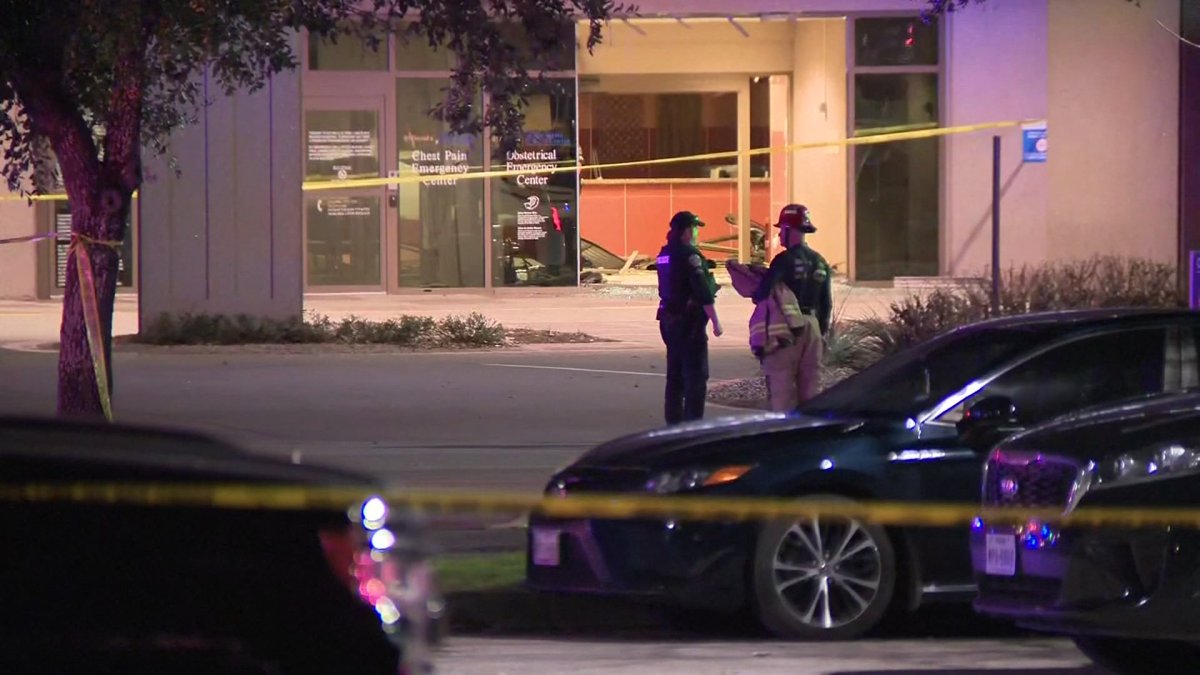 Driver dead, 5 injured when vehicle crashes into Austin, Texas ER – NBC ...