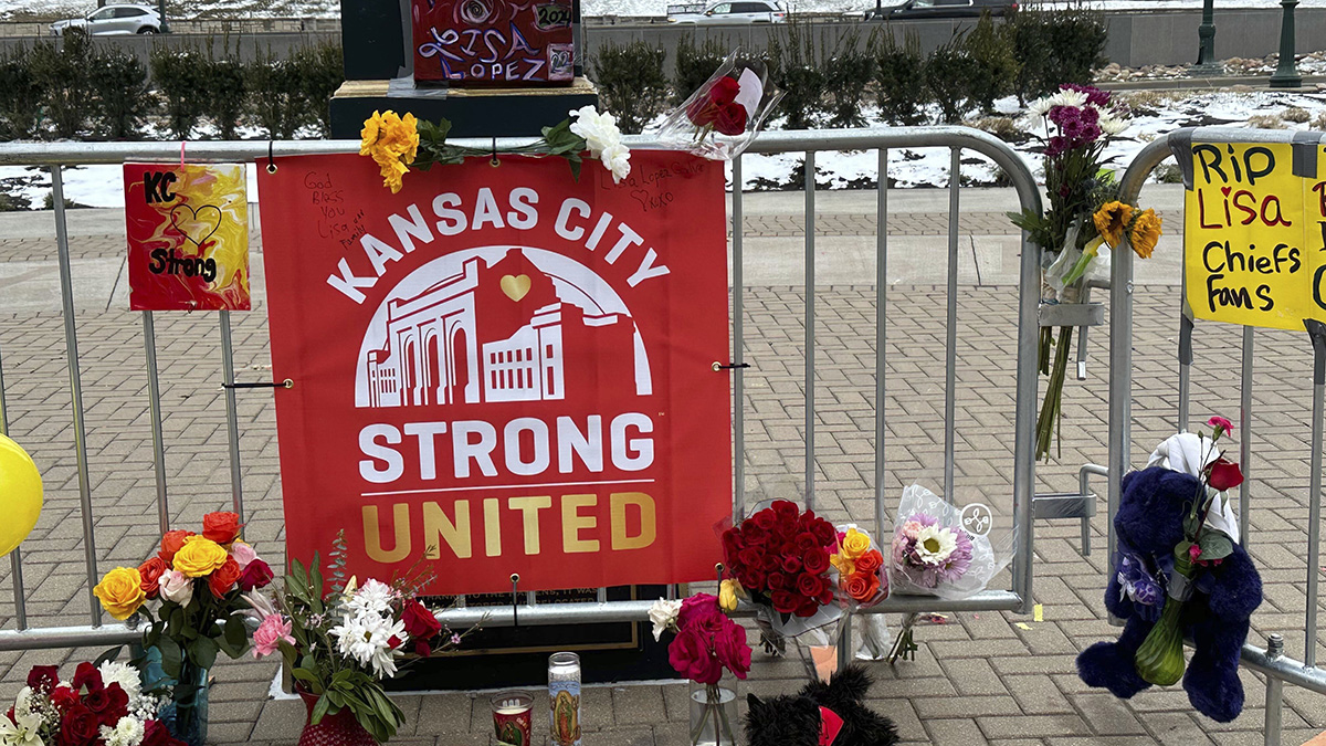 2 juveniles charged in Kansas City Chiefs Super Bowl parade shooting ...