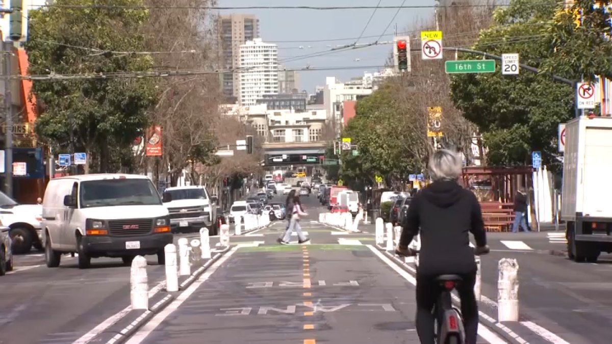 SFMTA releases data on Valencia Street center bike lane pilot project ...