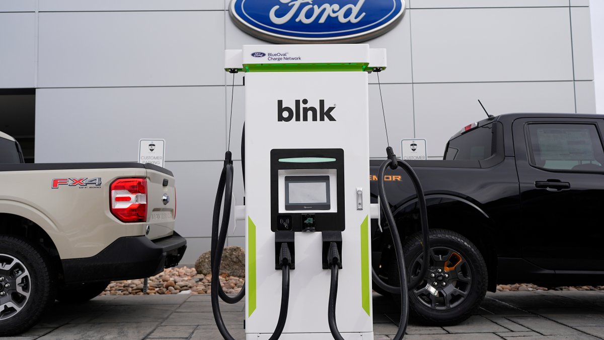 EPA issues new auto emissions rules. What to know – NBC Bay Area