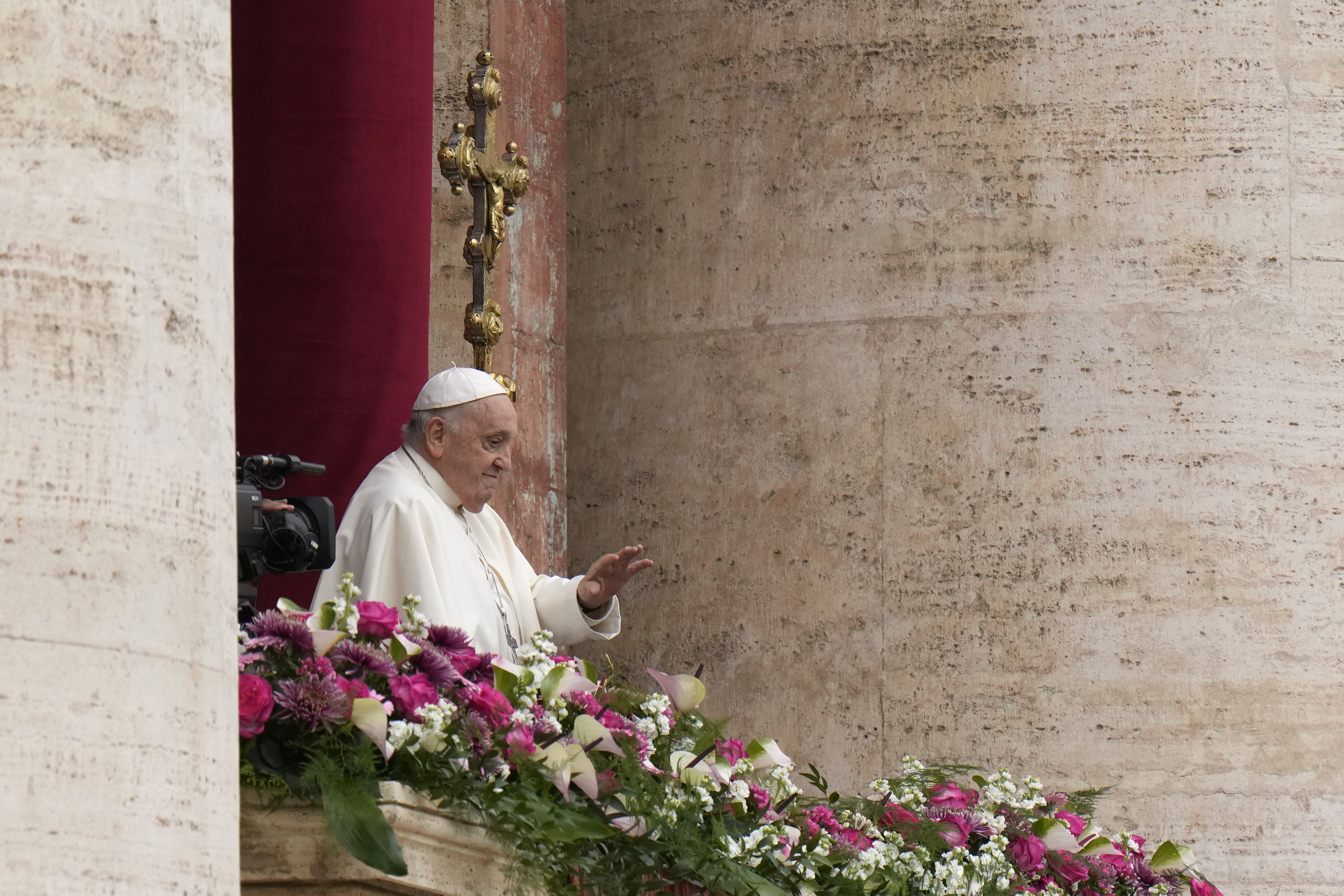 Pope Francis presides over Easter Mass in St. Peter’s Square – NBC Bay Area