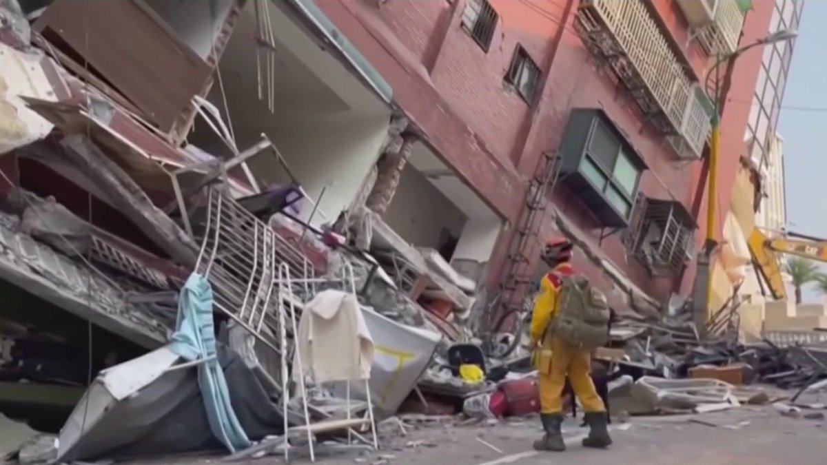 Taiwan earthquake: Search crews continue looking for survivors – NBC ... Taiwan earthquake: Search crews continue looking for survivors – NBC ...