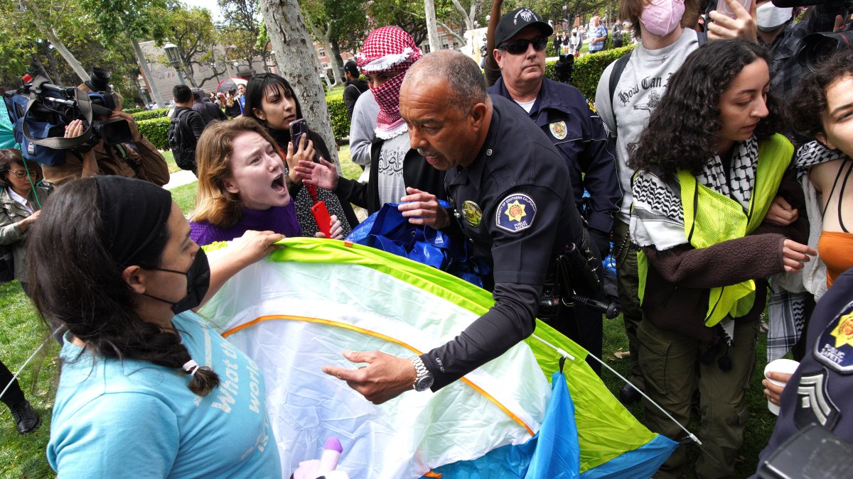 Police tangle with students in Texas and California – NBC Bay Area