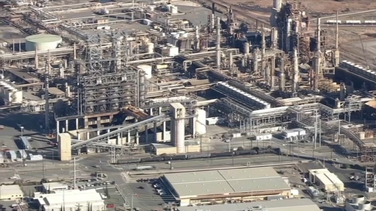 Rep. DeSaulnier writes to EPA about Martinez refinery safety concerns ...
