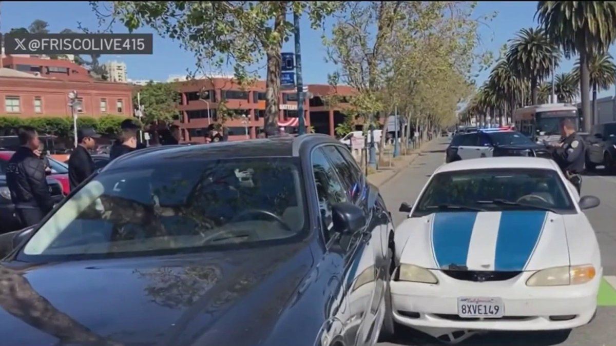 Driver arrested after hitting two people and multiple vehicles in San ...