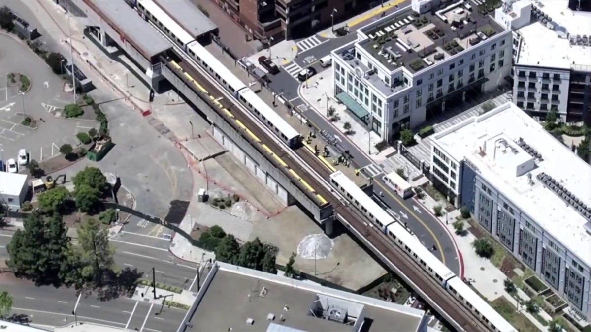Watch: Emergency response at Walnut Creek BART station – NBC Bay Area