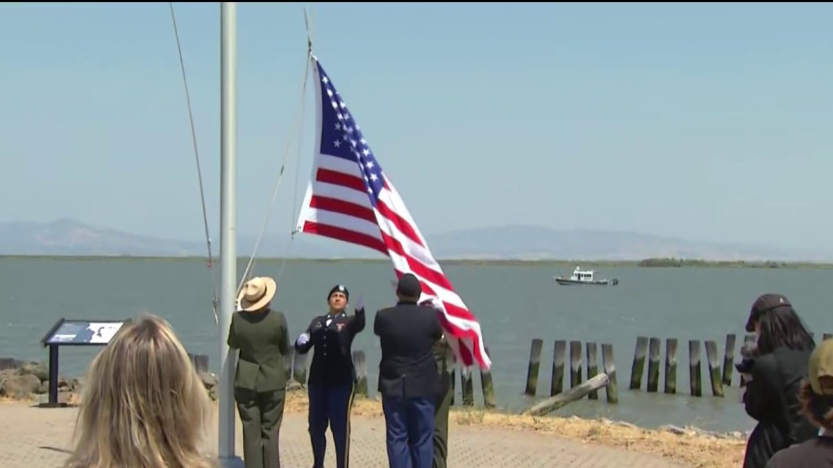 Many gather for 80th anniversary of 1944 deadly Port Chicago explosion ...