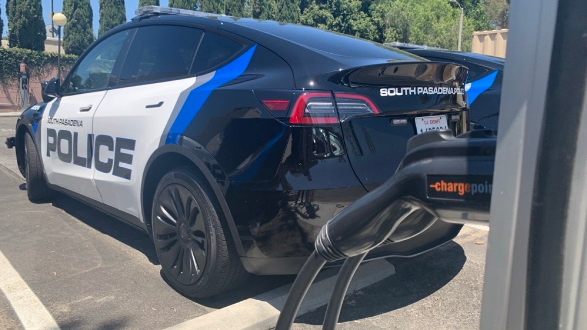 South Pasadena unveils nation’s first all-electric vehicle police fleet ...