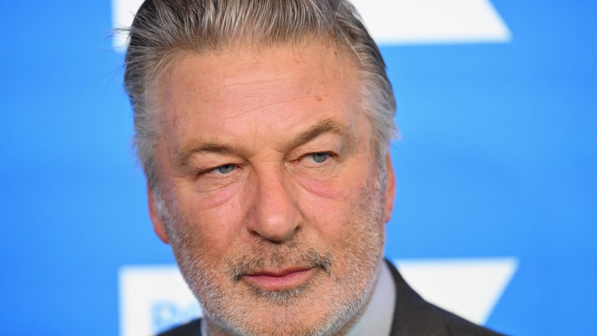 Alec Baldwin speaks out after car crash with Stephen Baldwin – NBC Bay Area