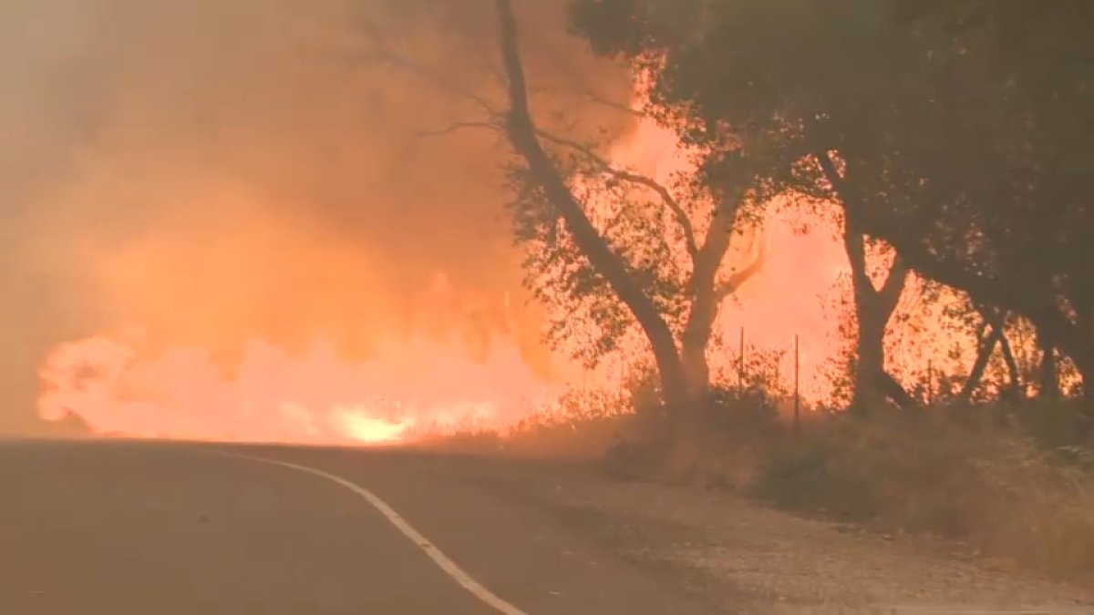 Fast-moving Butte County wildfire forces evacuations; Bay Area crews ...