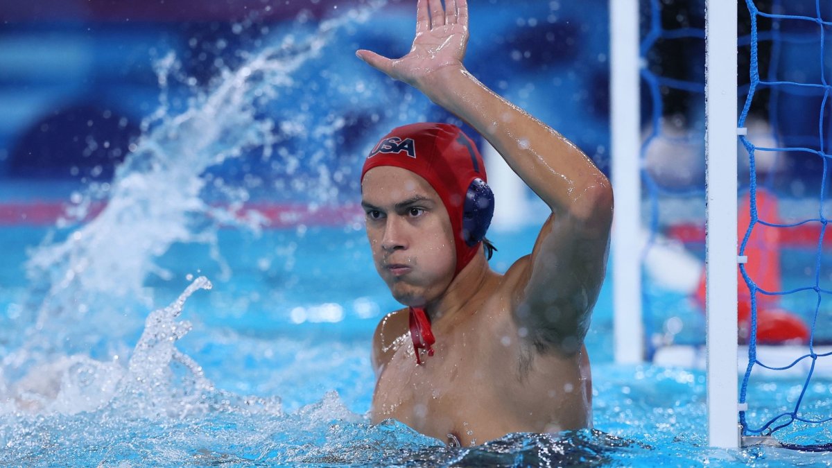 Cal alum Adrian Weinberg helps Team USA water polo to quarterfinals ...