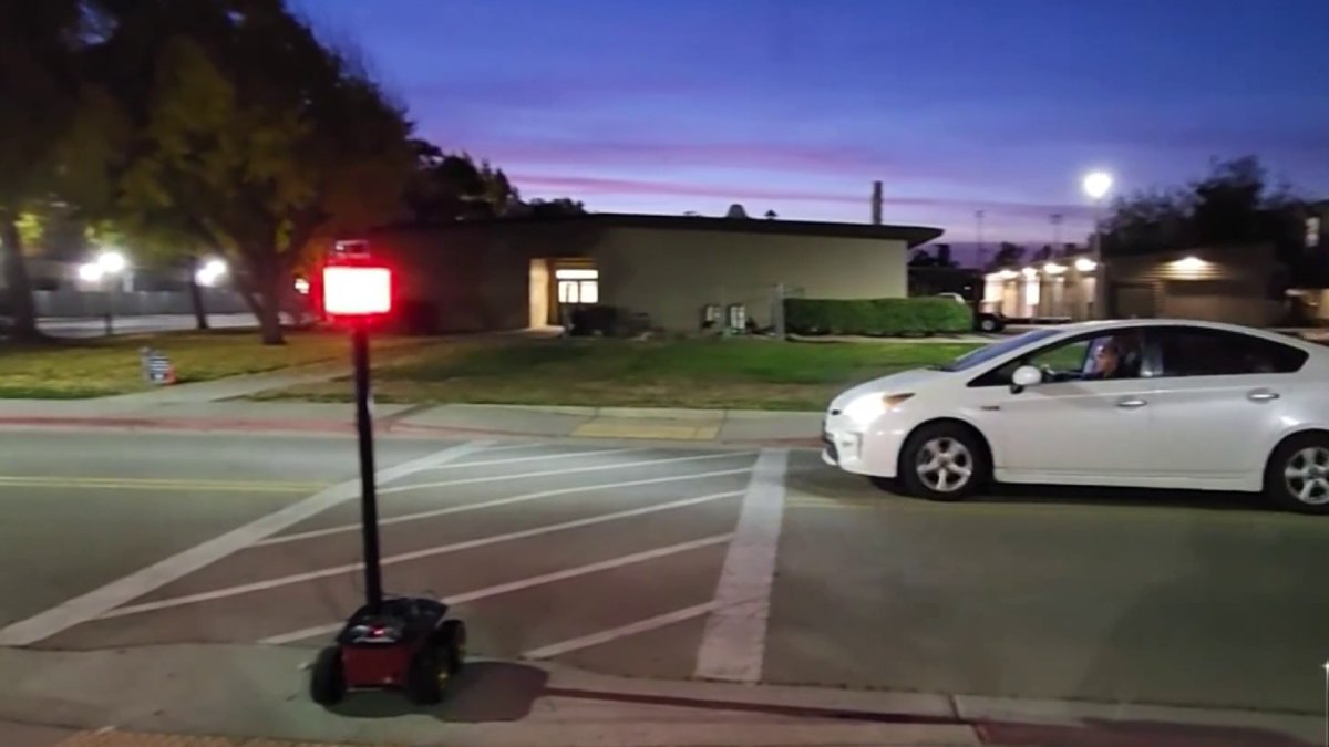 Crossing guard robot: What to know – NBC Bay Area
