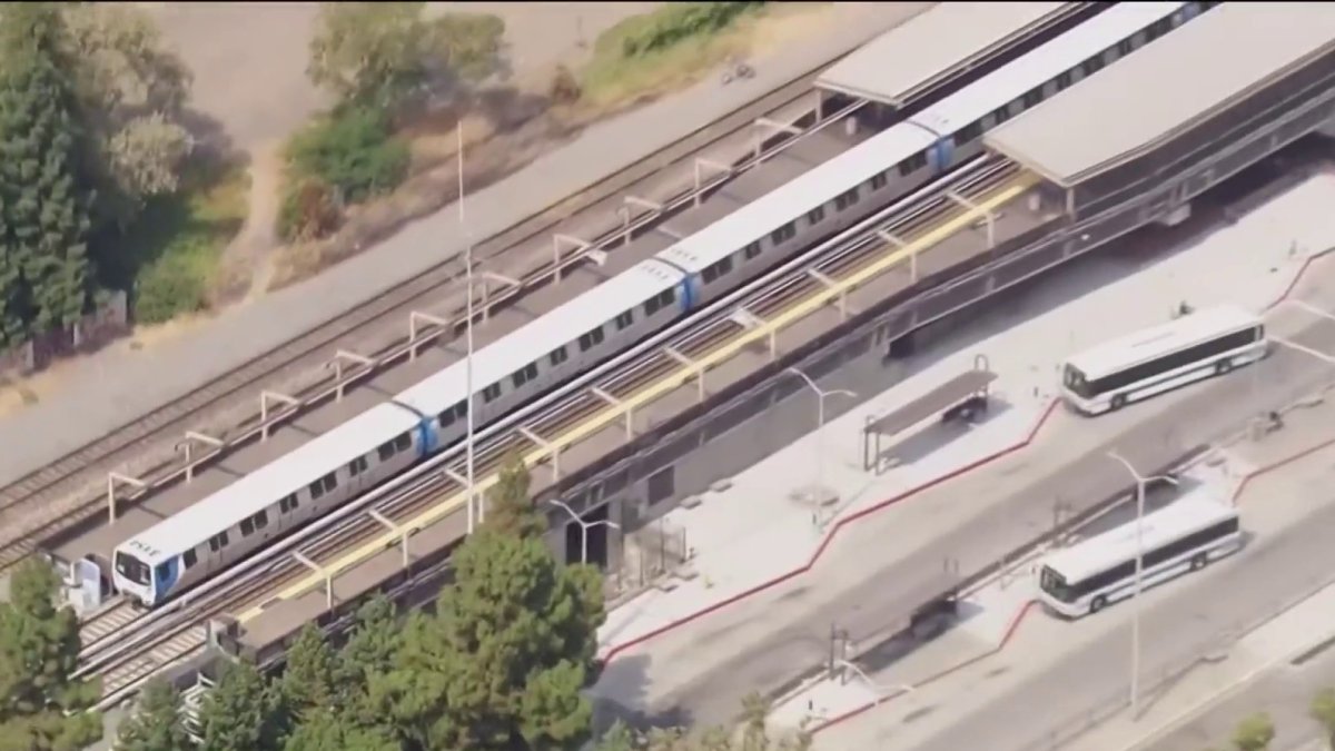 Multiple BART stations closed due to network outage – NBC Bay Area