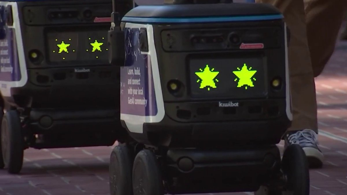 Robots roaming SF’s Market Street signal upcoming arrival of new Amazon ...