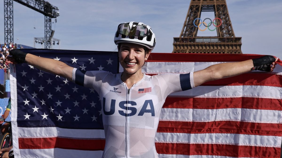 San Francisco’s Kristen Faulkner stuns the cycling world, wins gold in ...