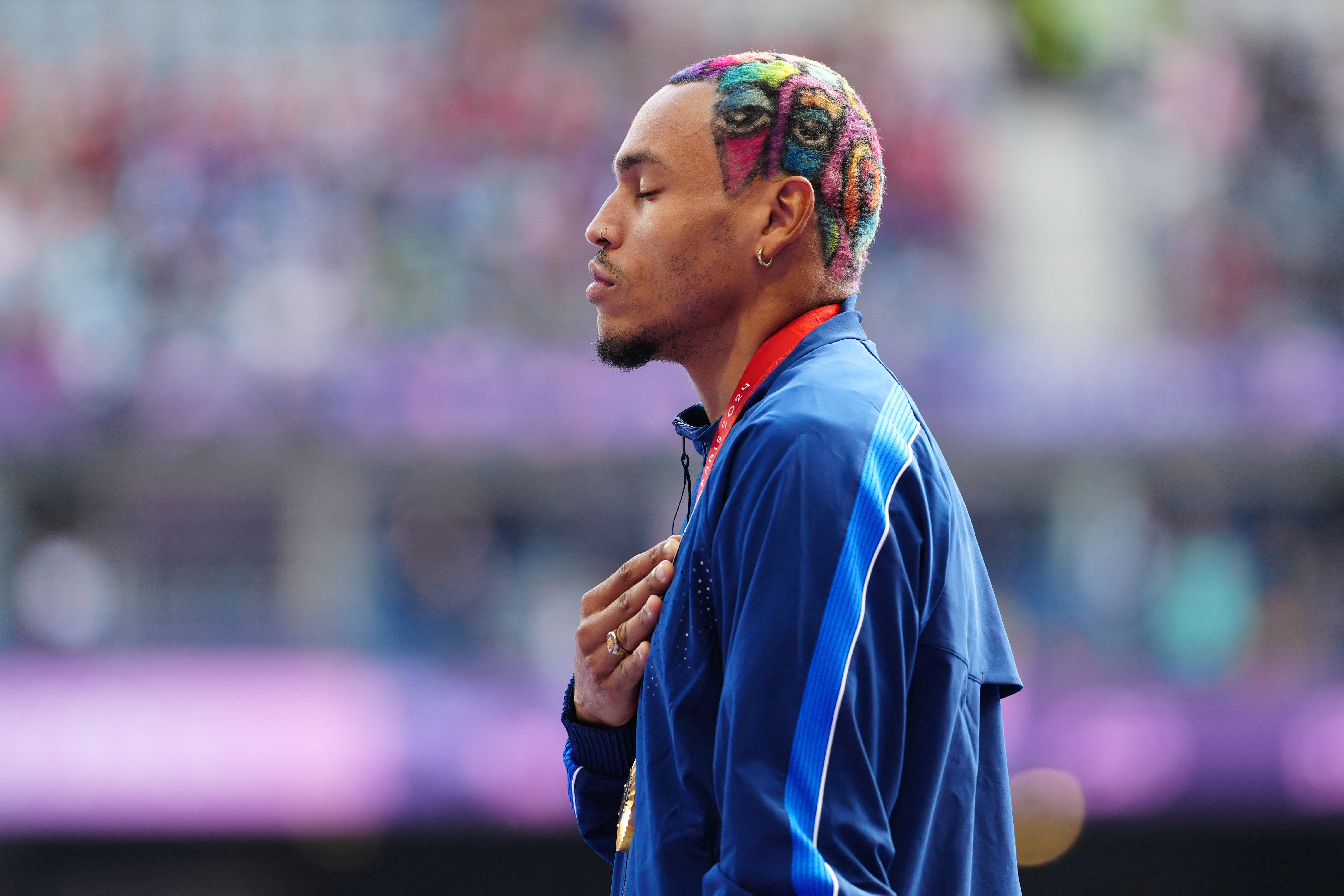 Paralympian Roderick Townsend sports Picasso-inspired hairdo in Paris ...