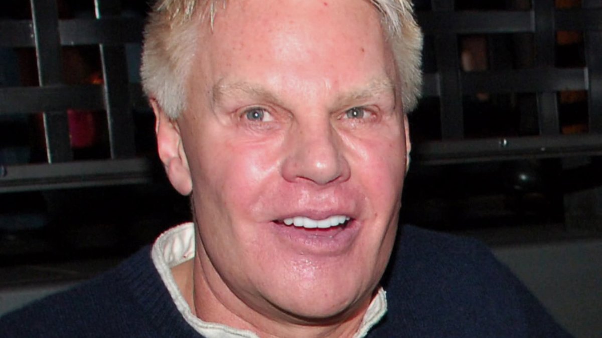 Former Abercrombie And Fitch Ceo Pleads Not Guilty To Sex Trafficking And