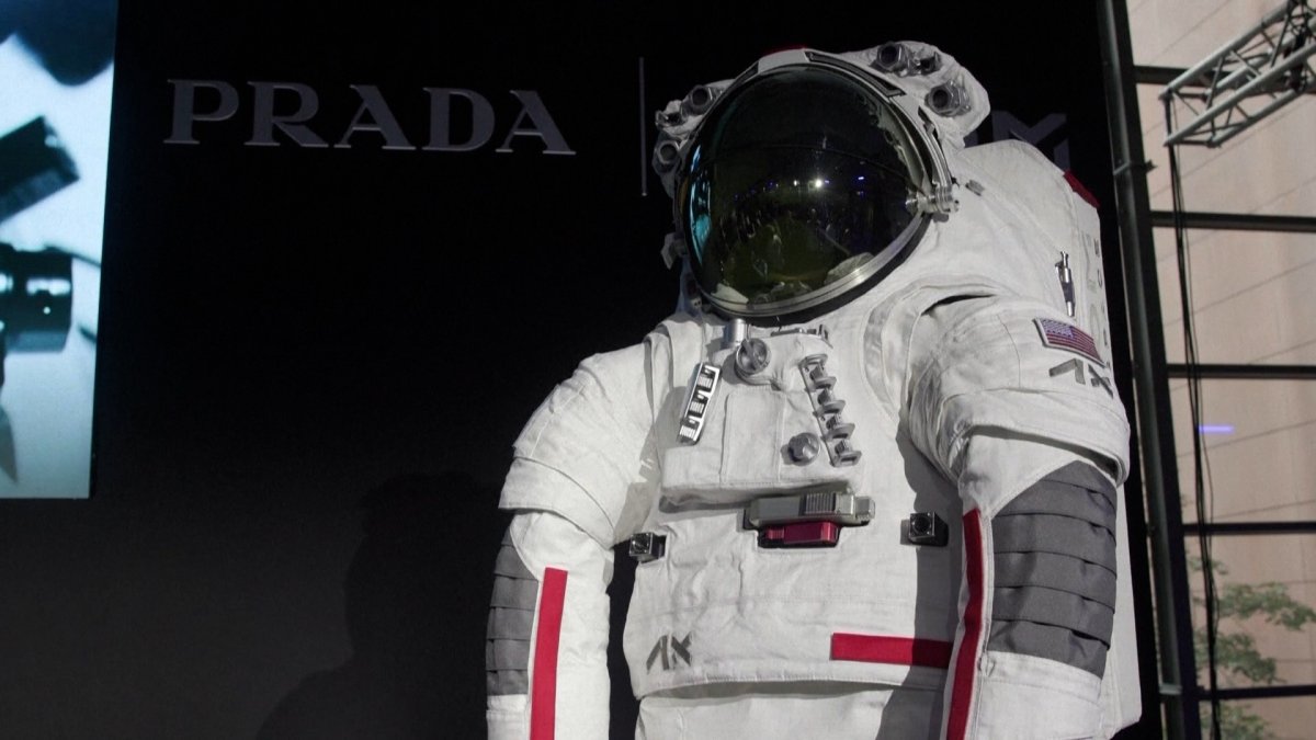 Prada, Axiom Space unveil new spacesuit for Artemis 3 mission – NBC Bay Area