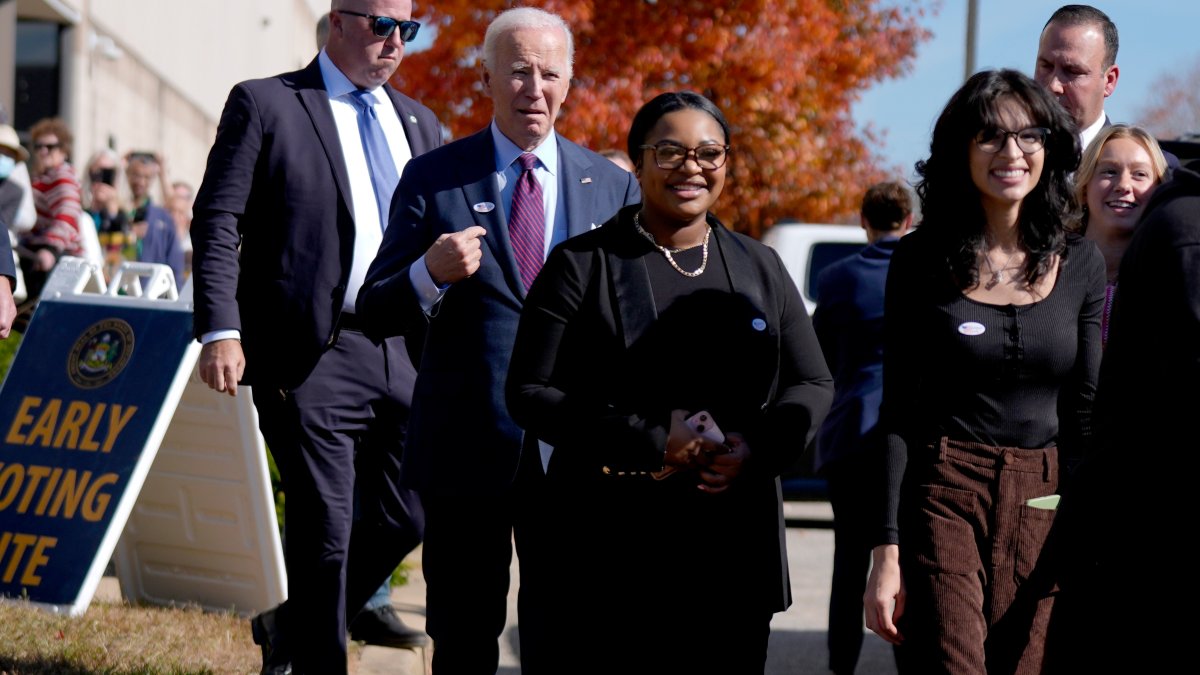 Biden waits in line to vote early in home state of Delaware – NBC Bay Area