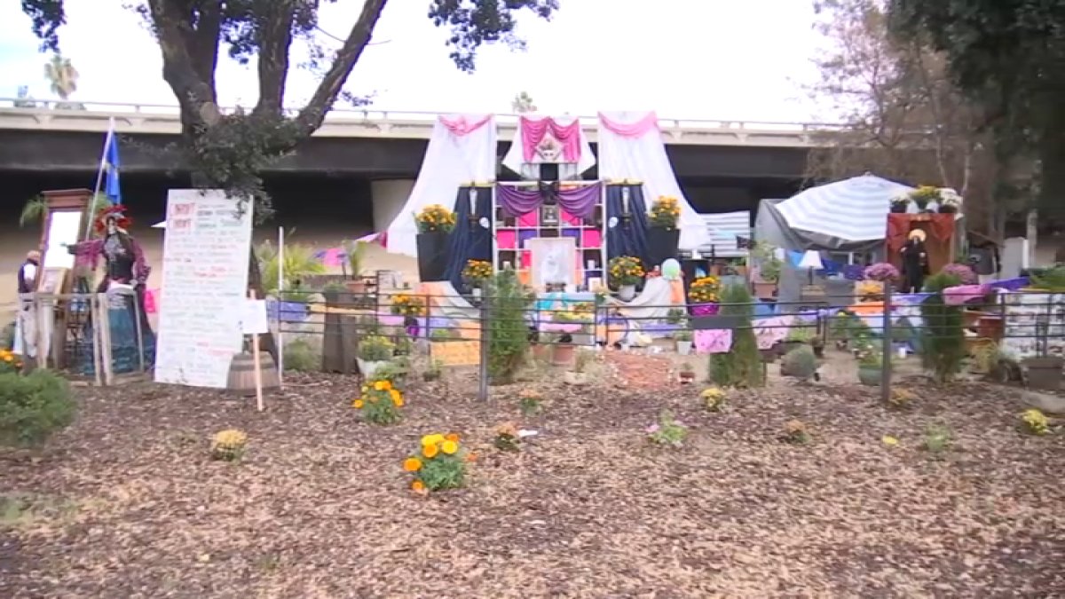 Roadside Day of the Dead altar in San Jose – NBC Bay Area