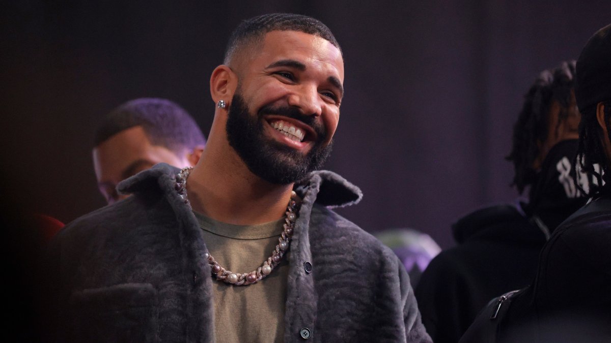 Drake debuts drastic new look and social media reacts – NBC Bay Area