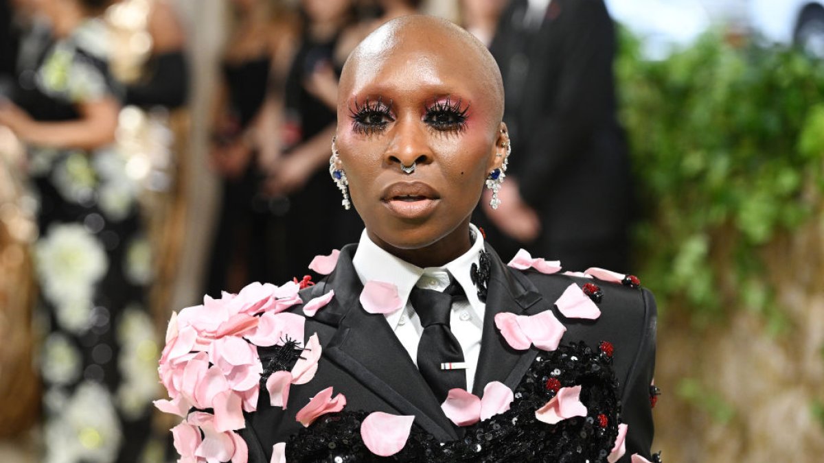 Cynthia Erivo blasts a fan-edited ‘Wicked’ poster as ‘wildest, most ... Cynthia Erivo blasts a fan-edited ‘Wicked’ poster as ‘wildest, most ...