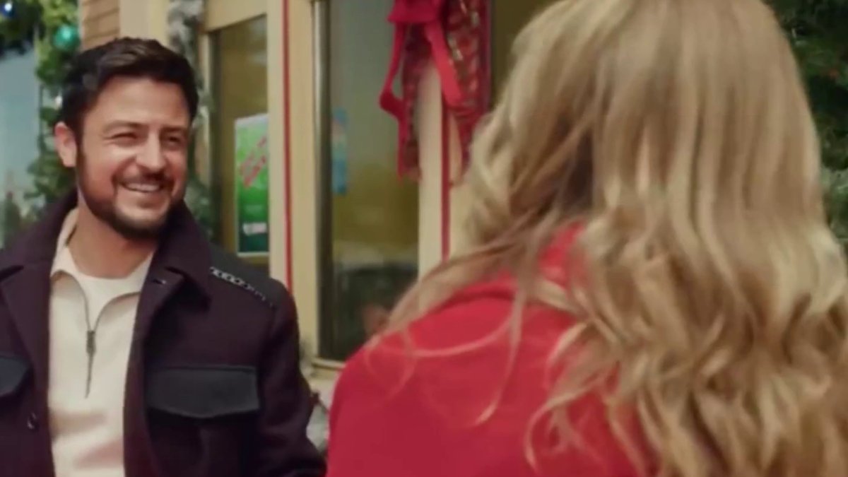 Hallmark Channel kicks off season with ‘Holiday Touchdown’ – NBC Bay Area