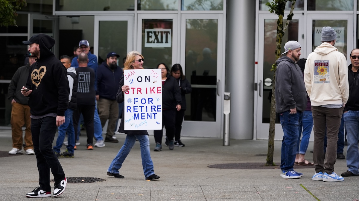 Boeing machinists approve new contract, ending 7-week strike – NBC Bay Area Boeing machinists approve new contract, ending 7-week strike – NBC Bay Area