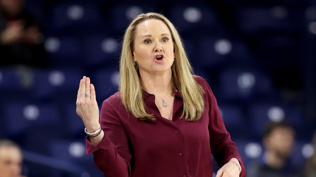 Los Angeles Sparks hire Utah’s Lynne Roberts as next head coach – NBC ...