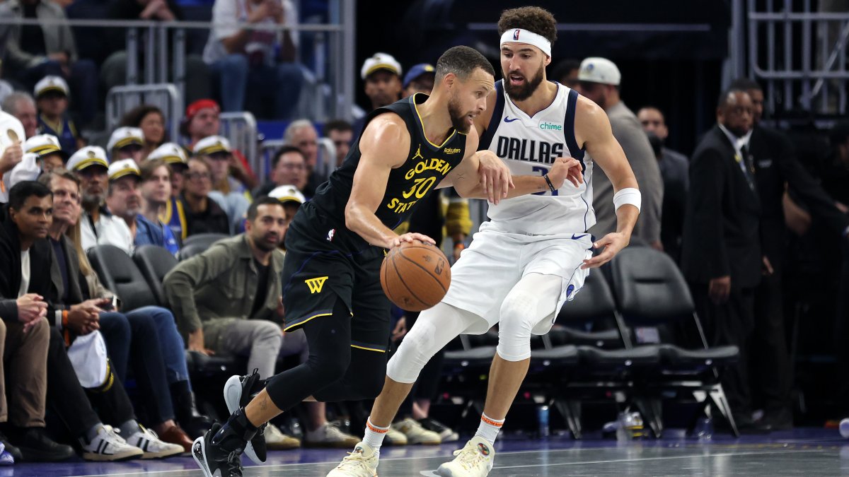 Warriors’ Steph Curry steals the show in Klay Thompson’s emotional ...