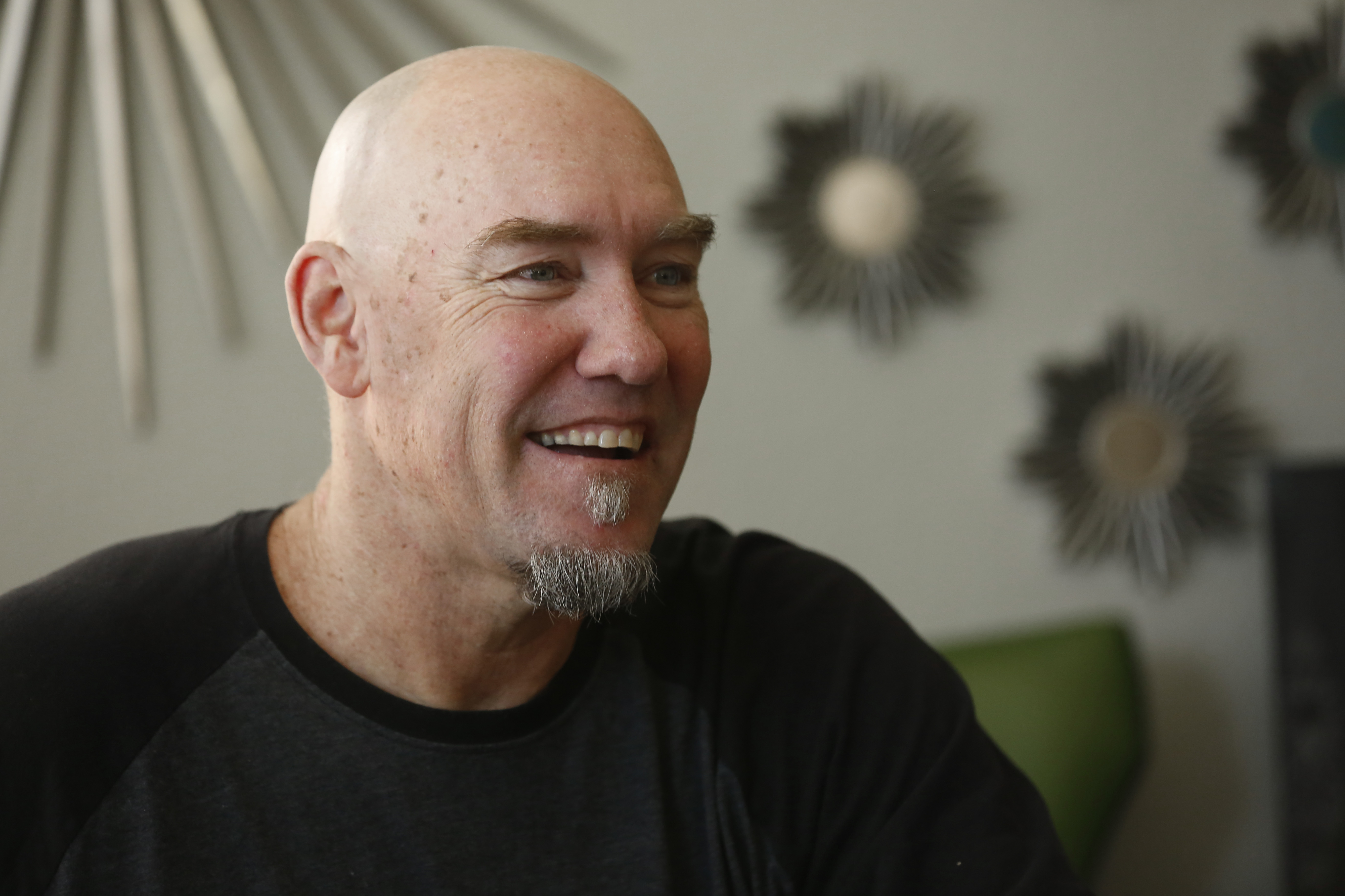 KNBR sports radio lets go of longtime host Tom Tolbert – NBC Bay Area