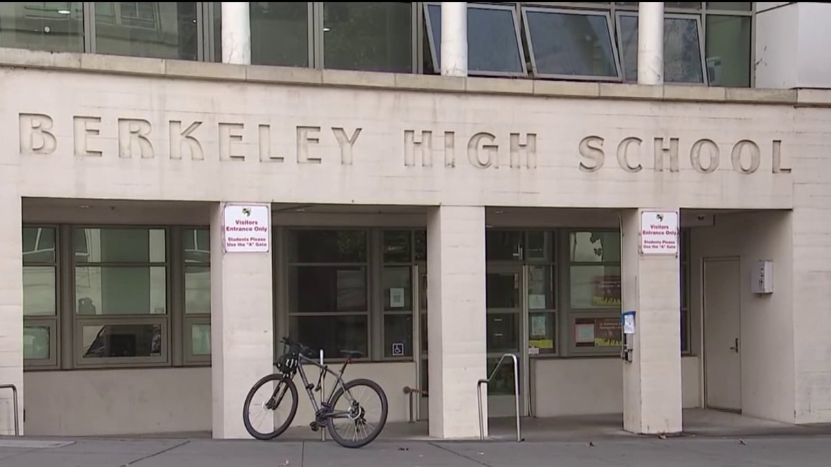 2 Berkeley High School students arrested for bringing guns on campus ...