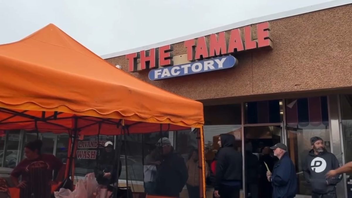 San Jose store carries on age-old tradition: Christmas tamales – NBC ...