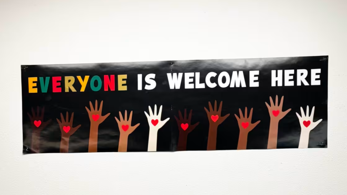 Idaho teacher told to remove ‘Everyone is welcome here’ sign – NBC Bay Area