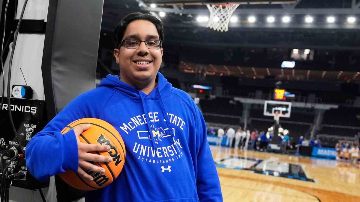 Who is Amir Khan? Meet the McNeese student manager who went viral – NBC ...