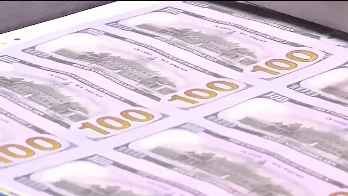 Parents, students raise concerns over college savings amid tariffs ...