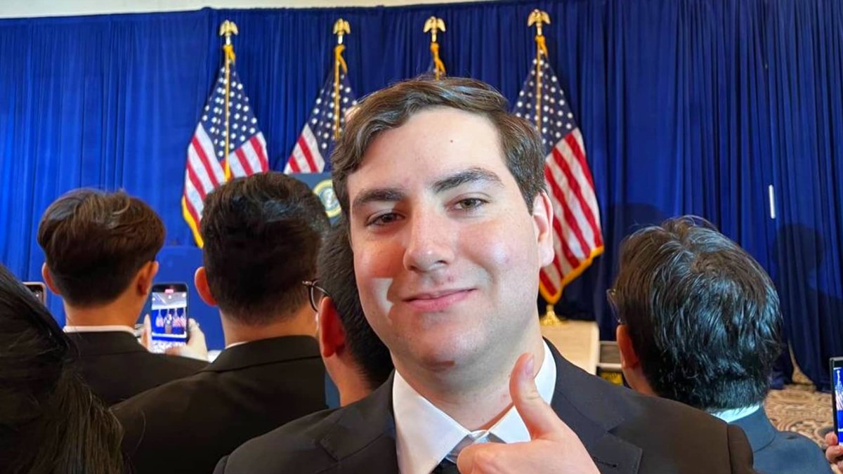 At Trump’s $148 million meme coin dinner, ‘the food sucked’ and ...