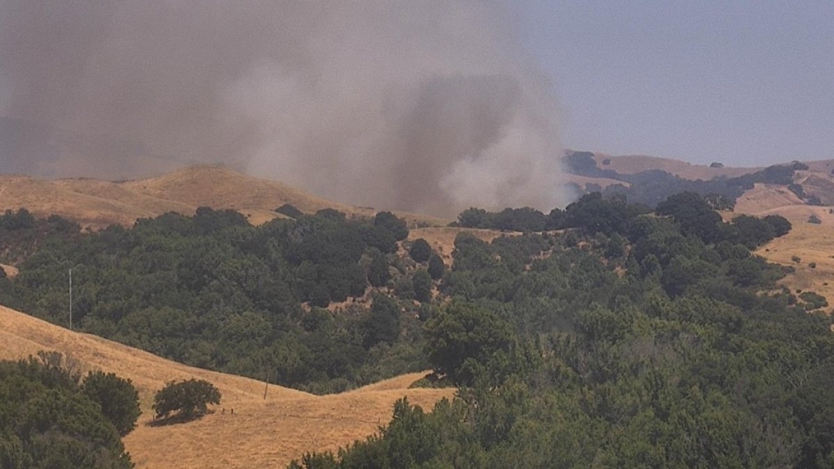 Forward progress stopped in Contra Costa County blaze – NBC Bay Area